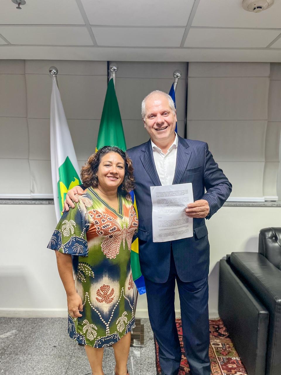 Presidente do INSS recebe pautas da categoria em Crateús - SINPRECE